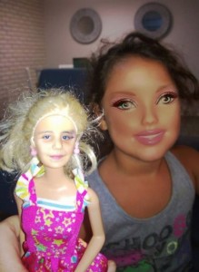 33 Obviously Photoshopped Photos (33 photos) | KLYKER.COM