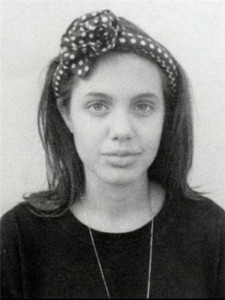 Angelina Jolie as a Teenager (17 photos) | KLYKER.COM