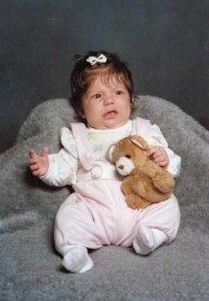 29 Hilariously Awkward Baby Photos (29 photos) | KLYKER.COM