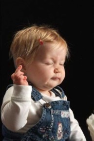29 Hilariously Awkward Baby Photos (29 photos) | KLYKER.COM