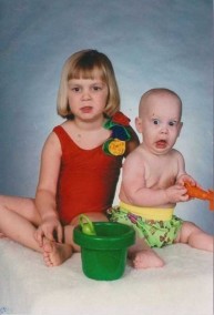 29 Hilariously Awkward Baby Photos (29 photos) | KLYKER.COM