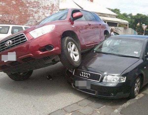30 Insane and Funny Parking Moments | KLYKER.COM