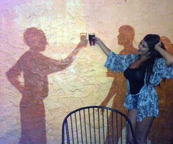 32 Misleading Photos That Will Keep You Amused for a While | KLYKER.COM