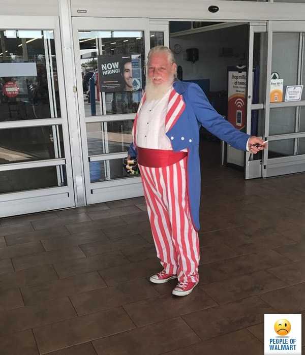 Typical Walmart Shoppers | KLYKER.COM