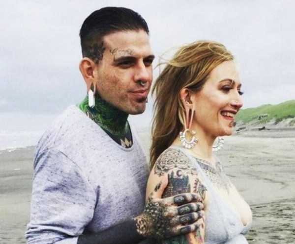 29 Radical Body Modifications And Tattoos | KLYKER.COM