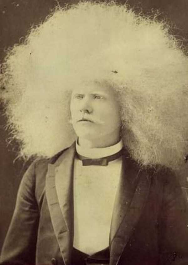 39 Super Crazy Retro Hairdos | KLYKER.COM