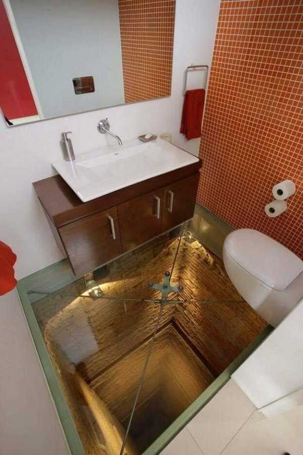 30 Cringeworthy Toilets | KLYKER.COM
