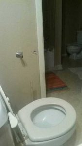 30 Cringeworthy Toilets | KLYKER.COM
