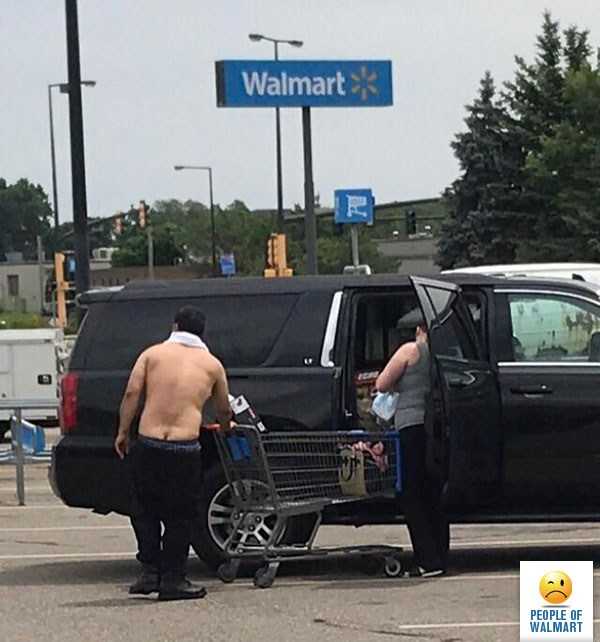 A Few Examples Of Unique Walmart Fashion | KLYKER.COM