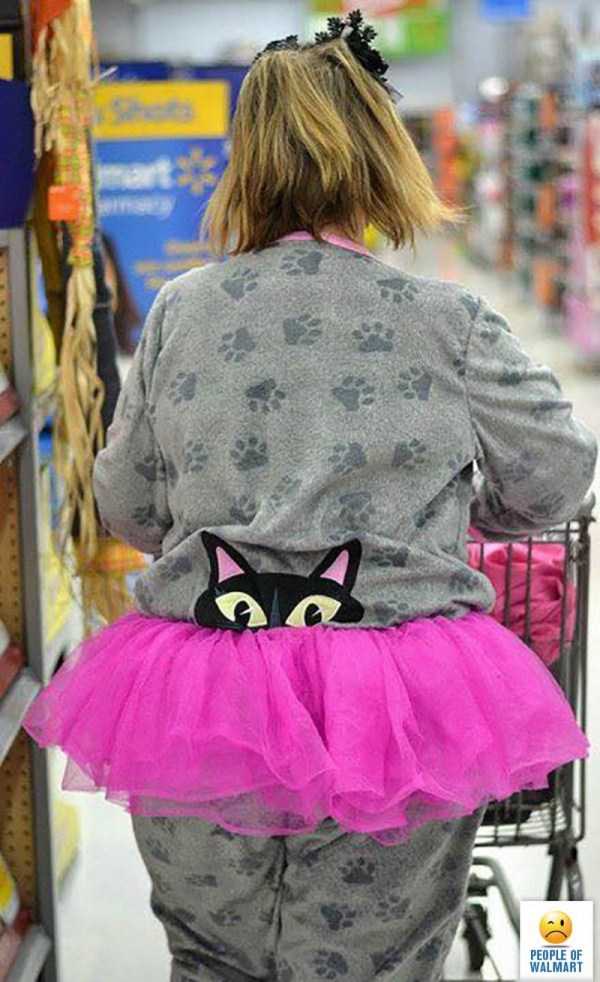51 Pictures Of Walmart Shoppers | KLYKER.COM