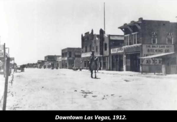 42 Random Historical Pictures | KLYKER.COM