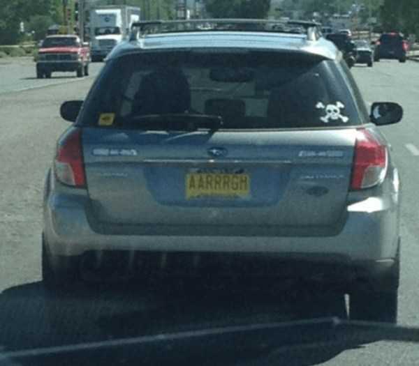 48 Hilariously Creative License Plates | KLYKER.COM