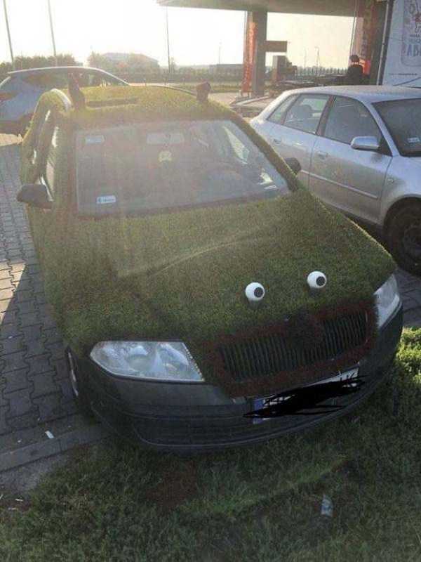 31 Strange Cars Spotted On The Streets | KLYKER.COM