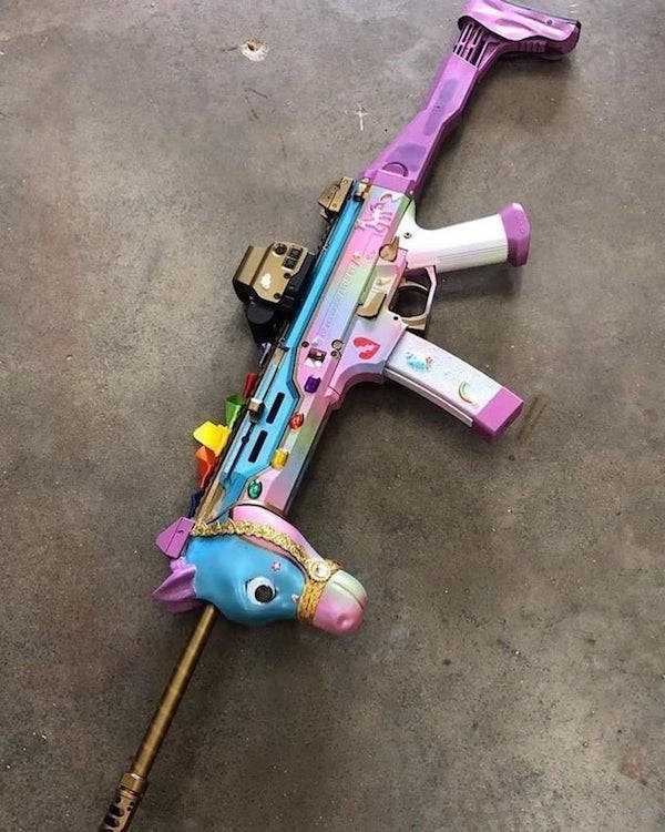 Strange Guns | KLYKER.COM Strange Guns | KLYKER.COM
