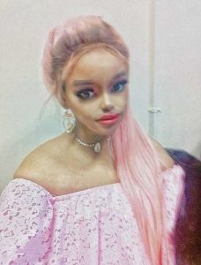 30 Obviously Photoshopped Pics | KLYKER.COM