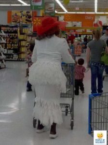 Walmart Shoppers Are... Well, Unique | KLYKER.COM