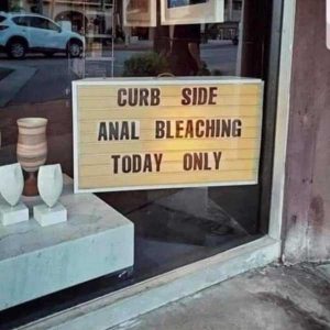 34 Funny Signs | KLYKER.COM