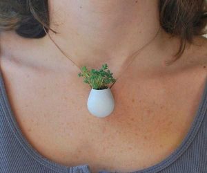 30 WTF Necklaces | KLYKER.COM