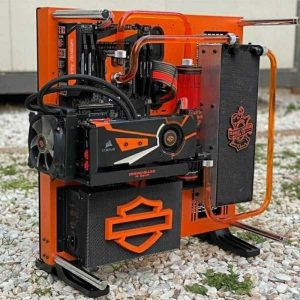 33 Awesome PC Cases | KLYKER.COM