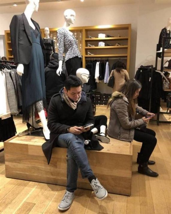 These Guys Hate Shopping | KLYKER.COM