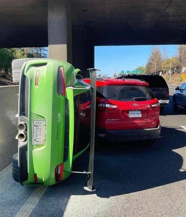 Insane Driving Fails #16 | KLYKER.COM