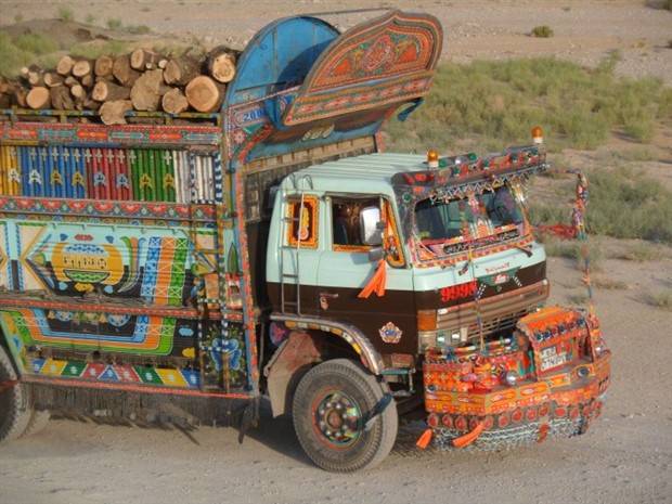 The Exotic Indian Trucks | KLYKER.COM