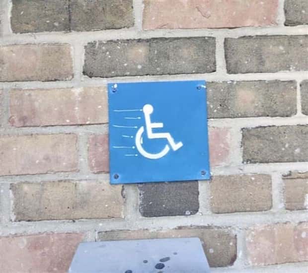 24 Examples of Alleged Vandalism | KLYKER.COM