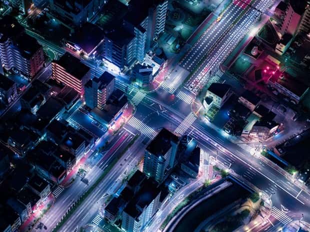 Real-World Cities with Cyberpunk Aesthetics | KLYKER.COM