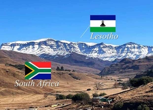 Curious Borders Between Countries | KLYKER.COM