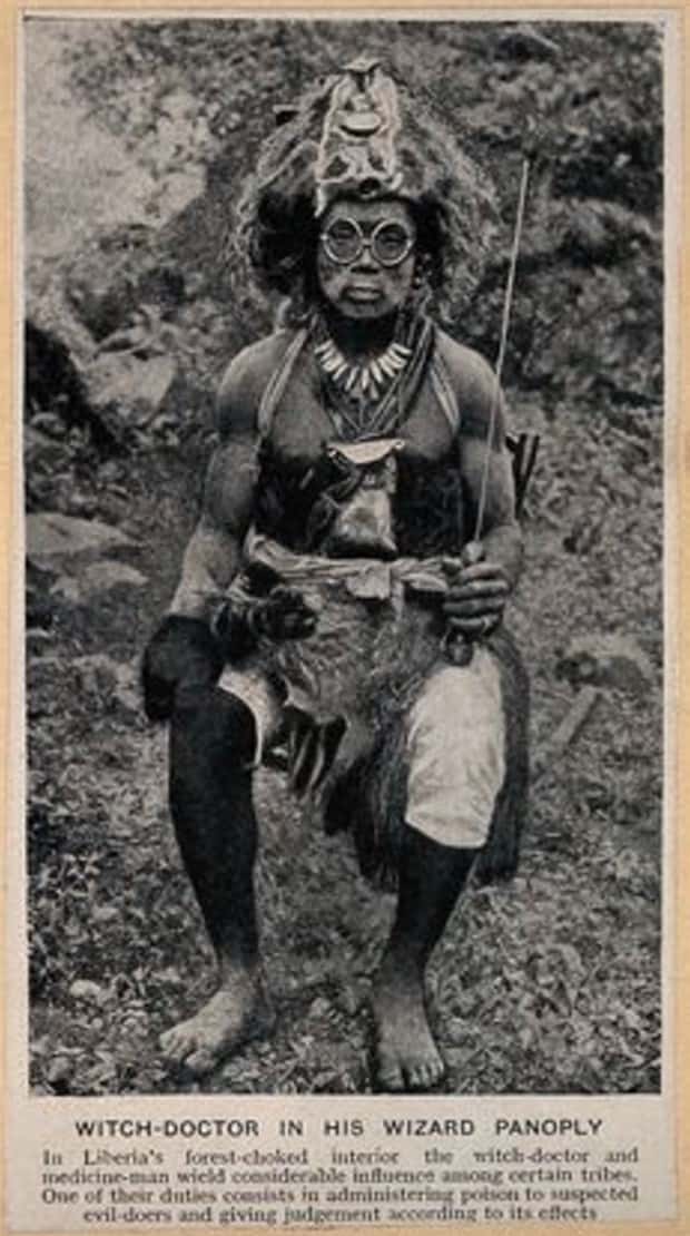 30 Pics of Intriguing Witch Doctors | KLYKER.COM