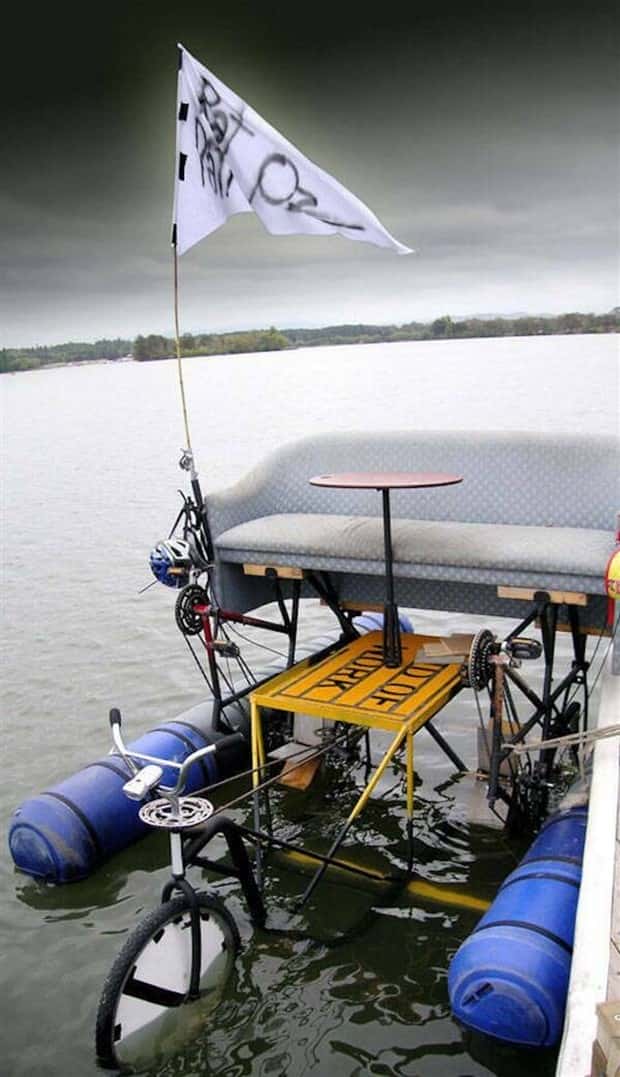 Quirky Redneck Engineering Brilliance | KLYKER.COM