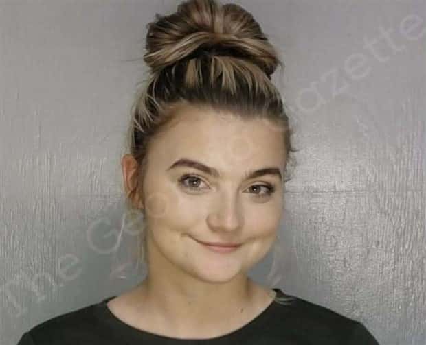 24 Pretty Girls Who Rocked Mugshots | KLYKER.COM